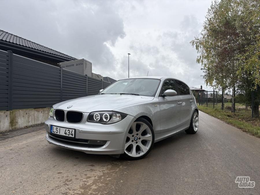 Grey BMW 118 2008 in Kaunas, with an engine capacity of 2.00 L and mileage of 380 thousand km for 3500 €, photo 1 on AUTOMOTO.COM.LV