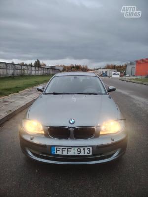 Grey BMW 118 2009 in Panevezys, with an engine capacity of 2.00 L and mileage of 309 thousand km for 3200 €, photo 9 on AUTOMOTO.COM.LV