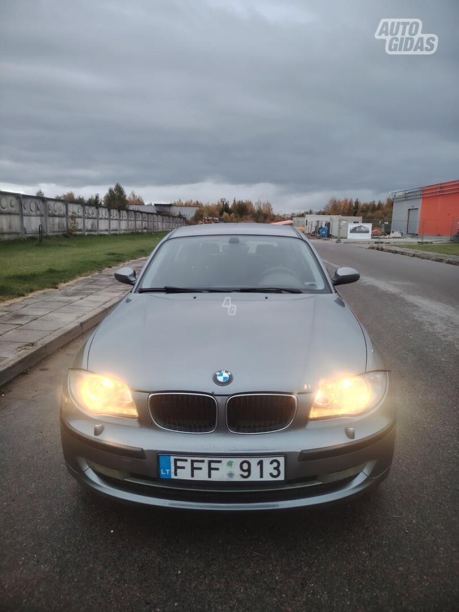 Grey BMW 118 2009 in Panevezys, with an engine capacity of 2.00 L and mileage of 309 thousand km for 3200 €, photo 9 on AUTOMOTO.COM.LV
