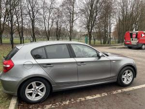 Grey BMW 118 2009 in Alytus, with an engine capacity of 2.00 L and mileage of 220 thousand km for 1800 €, photo 8 on AUTOMOTO.COM.LV