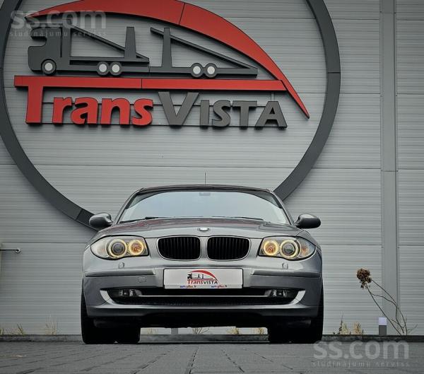Grey BMW 118 2009 in Telschi, with an engine capacity of 2.00 L and mileage of 233 thousand km for 3699 €, photo 2 on AUTOMOTO.COM.LV