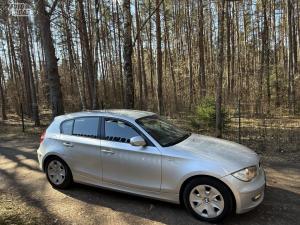 Grey BMW 118 2009 in Vilnius, with an engine capacity of 2.00 L and mileage of 290 thousand km for 2500 €, photo 5 on AUTOMOTO.COM.LV