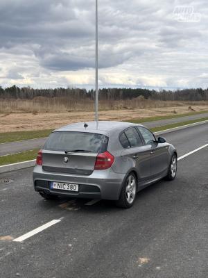 Grey BMW 118 2009 in Jonava, with an engine capacity of 1.80 L and mileage of 289 thousand km for 2700 €, photo 10 on AUTOMOTO.COM.LV