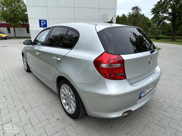Grey BMW 118 2009 in Vilnius, with an engine capacity of 2.00 L and mileage of 290 thousand km for 2800 €, photo 6 on AUTOMOTO.COM.LV