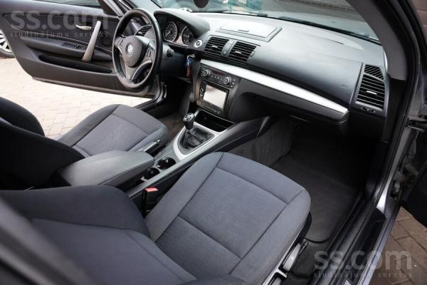 Pelēks BMW 118 2009 Rīga, ar dzinēja tilpumu 2.00 L un nobraukumu 262 tūkst. km par 4690 €, foto 6 vietnē AUTOMOTO.COM.LV