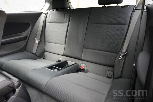 Pelēks BMW 118 2009 Rīga, ar dzinēja tilpumu 2.00 L un nobraukumu 262 tūkst. km par 4690 €, foto 9 vietnē AUTOMOTO.COM.LV