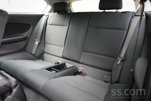Grey BMW 118 2009 in Riga, with an engine capacity of 2.00 L and mileage of 262 thousand km for 4690 €, photo 11 on AUTOMOTO.COM.LV