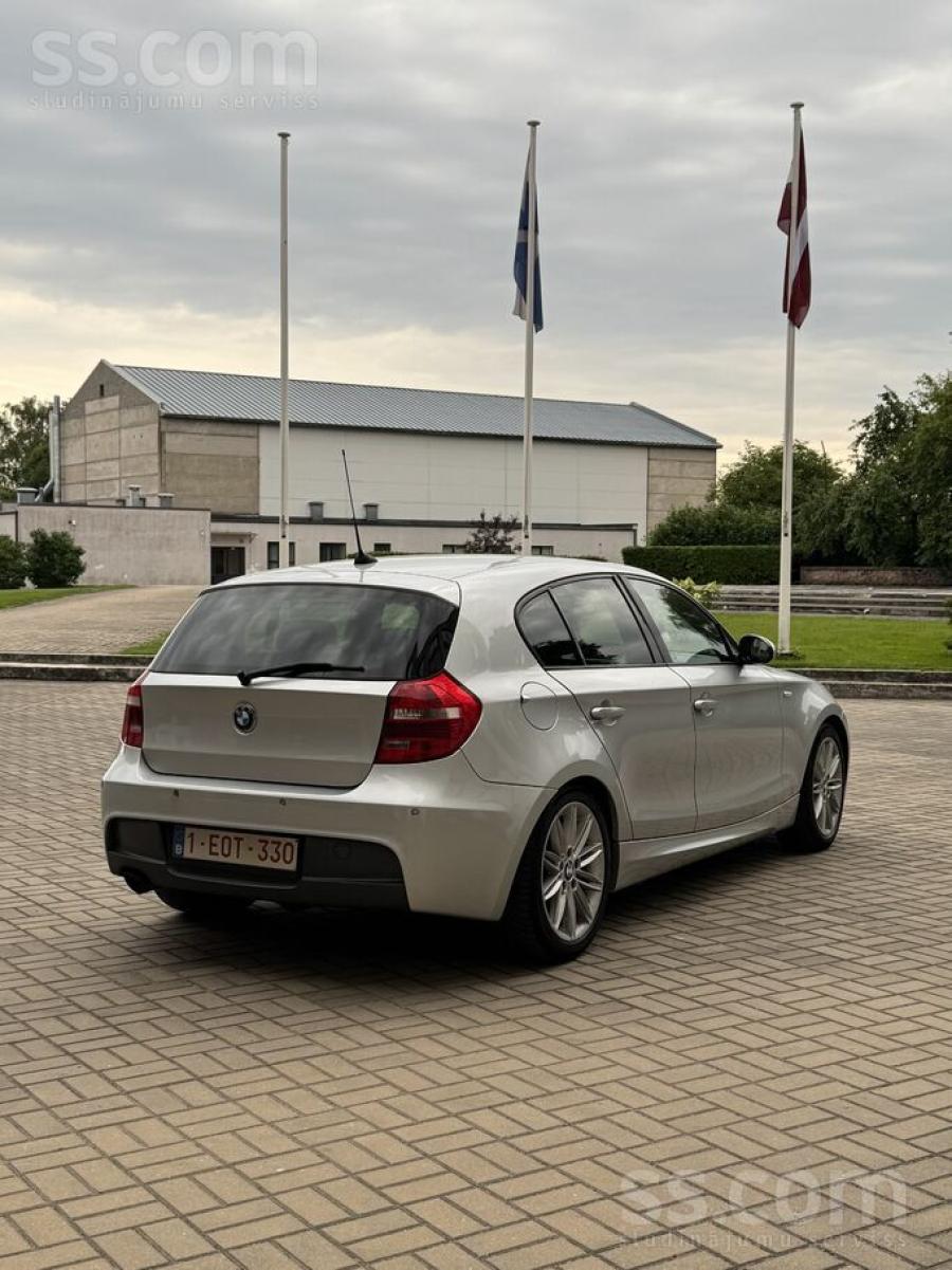 Grey BMW 118 2009 in Riga, with an engine capacity of 2.00 L and mileage of 197 thousand km for 4400 €, photo 4 on AUTOMOTO.COM.LV