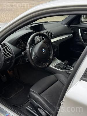 Grey BMW 118 2009 in Riga, with an engine capacity of 2.00 L and mileage of 197 thousand km for 4400 €, photo 5 on AUTOMOTO.COM.LV