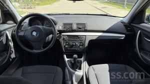 Grey BMW 118 2009 in Riga, with an engine capacity of 2.00 L and mileage of 271 thousand km for 2850 €, photo 10 on AUTOMOTO.COM.LV