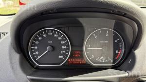 Grey BMW 118 2009 in Riga, with an engine capacity of 2.00 L and mileage of 271 thousand km for 2850 €, photo 14 on AUTOMOTO.COM.LV