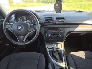 Pelēks BMW 118 2009 Alīta, ar dzinēja tilpumu 1.80 L un nobraukumu 285 tūkst. km par 1999 €, foto 10 vietnē AUTOMOTO.COM.LV