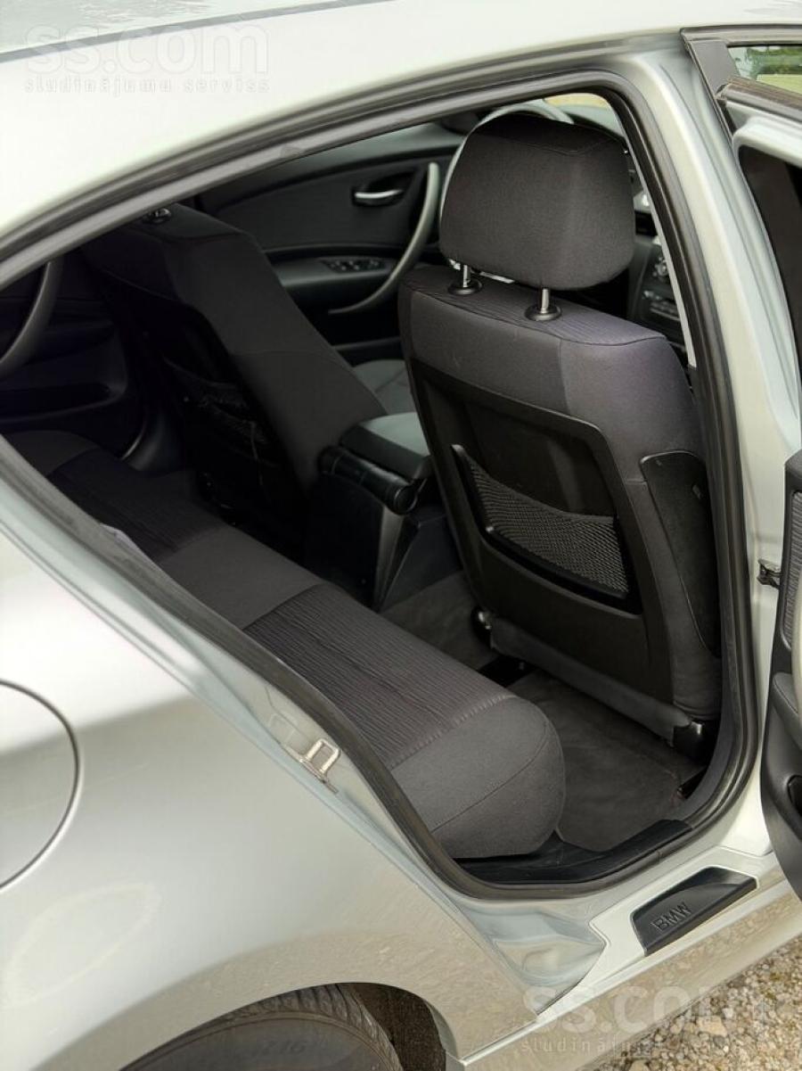 Pelēks BMW 118 2009 Liepāja, ar dzinēja tilpumu 2.00 L un nobraukumu 256 tūkst. km par 5650 €, foto 10 vietnē AUTOMOTO.COM.LV