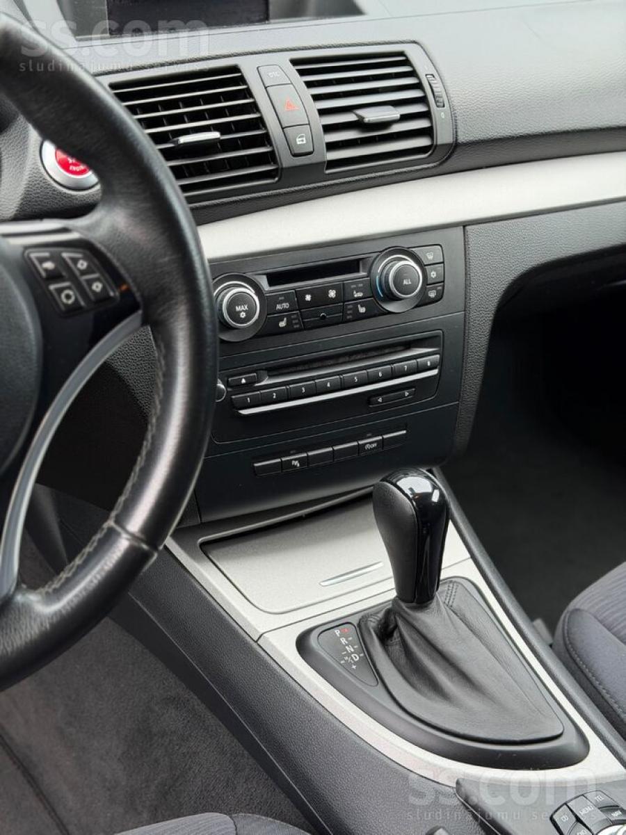 Pelēks BMW 118 2009 Liepāja, ar dzinēja tilpumu 2.00 L un nobraukumu 256 tūkst. km par 5650 €, foto 12 vietnē AUTOMOTO.COM.LV