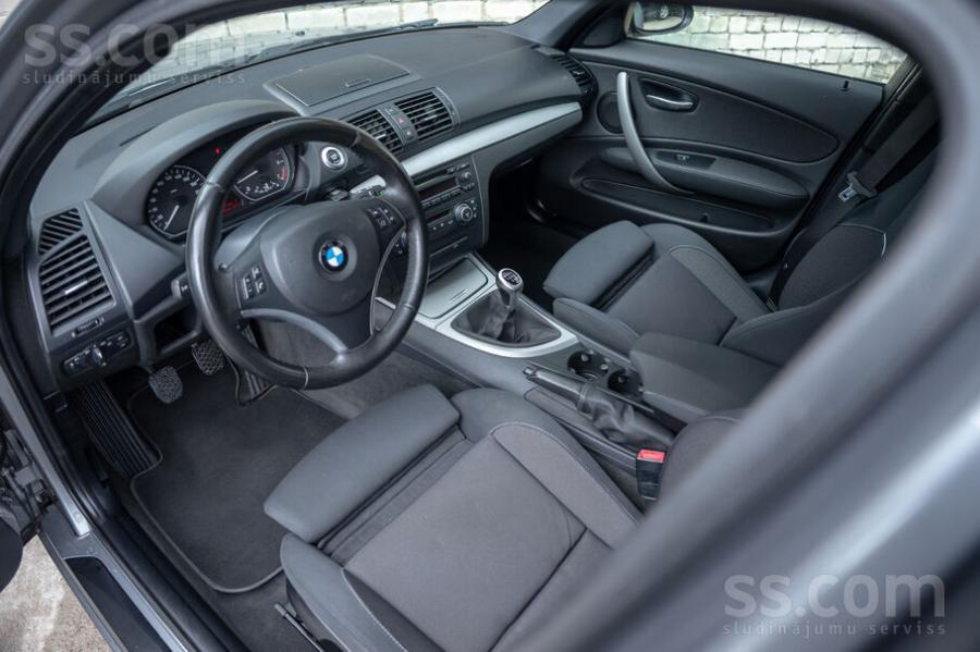 Pelēks BMW 118 2009 Liepāja, ar dzinēja tilpumu 2.00 L un nobraukumu 243 tūkst. km par 3900 €, foto 9 vietnē AUTOMOTO.COM.LV