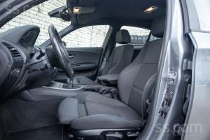 Pelēks BMW 118 2009 Liepāja, ar dzinēja tilpumu 2.00 L un nobraukumu 243 tūkst. km par 3900 €, foto 10 vietnē AUTOMOTO.COM.LV