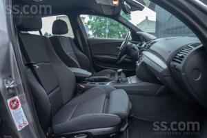 Pelēks BMW 118 2009 Liepāja, ar dzinēja tilpumu 2.00 L un nobraukumu 243 tūkst. km par 3900 €, foto 14 vietnē AUTOMOTO.COM.LV