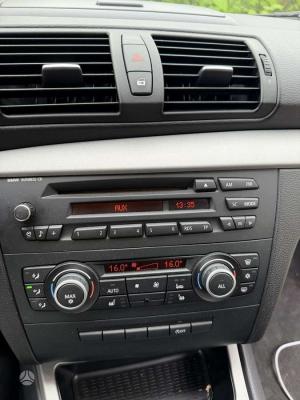 Grey BMW 118 2009 in Kaunas, with an engine capacity of 2.00 L and mileage of 127 thousand km for 3500 €, photo 9 on AUTOMOTO.COM.LV