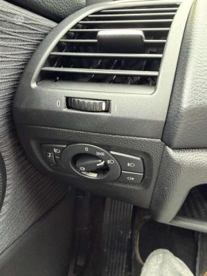 Grey BMW 118 2009 in Kaunas, with an engine capacity of 2.00 L and mileage of 127 thousand km for 3500 €, photo 10 on AUTOMOTO.COM.LV