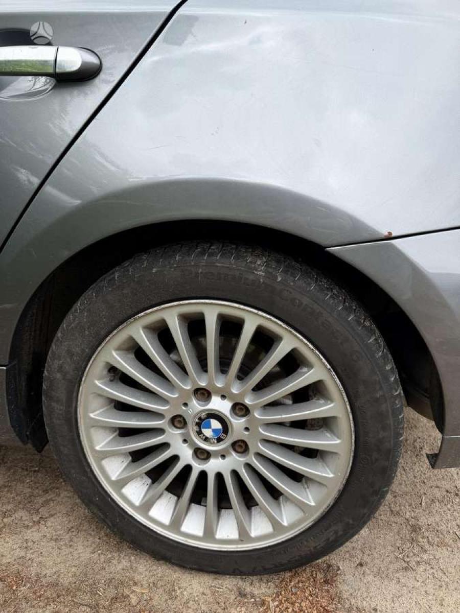 Grey BMW 118 2009 in Kaunas, with an engine capacity of 2.00 L and mileage of 127 thousand km for 3500 €, photo 16 on AUTOMOTO.COM.LV