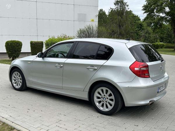 Pelēks BMW 118 2009 Kėdainiai, ar dzinēja tilpumu 0.00 L un nobraukumu 270 tūkst. km par 2600 €, foto 8 vietnē AUTOMOTO.COM.LV