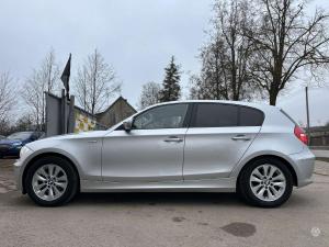 Pelēks BMW 118 2010 Šauļi, ar dzinēja tilpumu 2.00 L un nobraukumu 135 tūkst. km par 3200 €, foto 6 vietnē AUTOMOTO.COM.LV