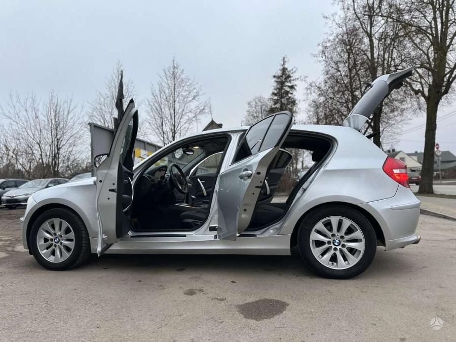 Pelēks BMW 118 2010 Šauļi, ar dzinēja tilpumu 2.00 L un nobraukumu 135 tūkst. km par 3200 €, foto 16 vietnē AUTOMOTO.COM.LV