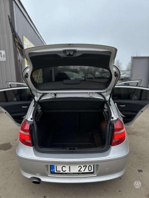 Pelēks BMW 118 2010 Šauļi, ar dzinēja tilpumu 2.00 L un nobraukumu 135 tūkst. km par 3200 €, foto 29 vietnē AUTOMOTO.COM.LV