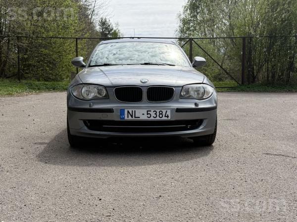 Pelēks BMW 118 2010 Rīga, ar dzinēja tilpumu 2.00 L un nobraukumu 239 tūkst. km par 3690 €, foto 2 vietnē AUTOMOTO.COM.LV