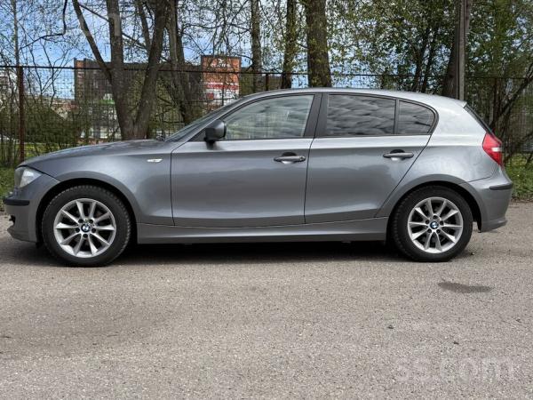 Pelēks BMW 118 2010 Rīga, ar dzinēja tilpumu 2.00 L un nobraukumu 239 tūkst. km par 3690 €, foto 4 vietnē AUTOMOTO.COM.LV
