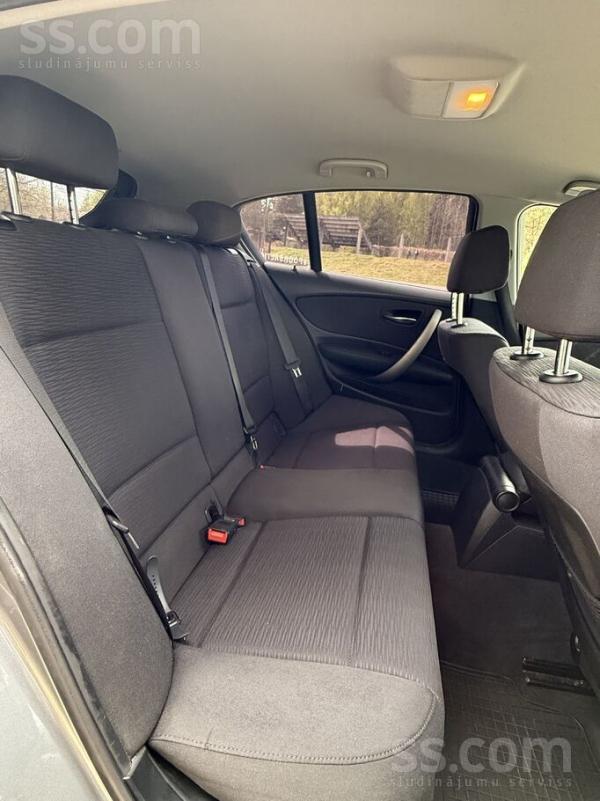 Pelēks BMW 118 2010 Rīga, ar dzinēja tilpumu 2.00 L un nobraukumu 239 tūkst. km par 3690 €, foto 9 vietnē AUTOMOTO.COM.LV