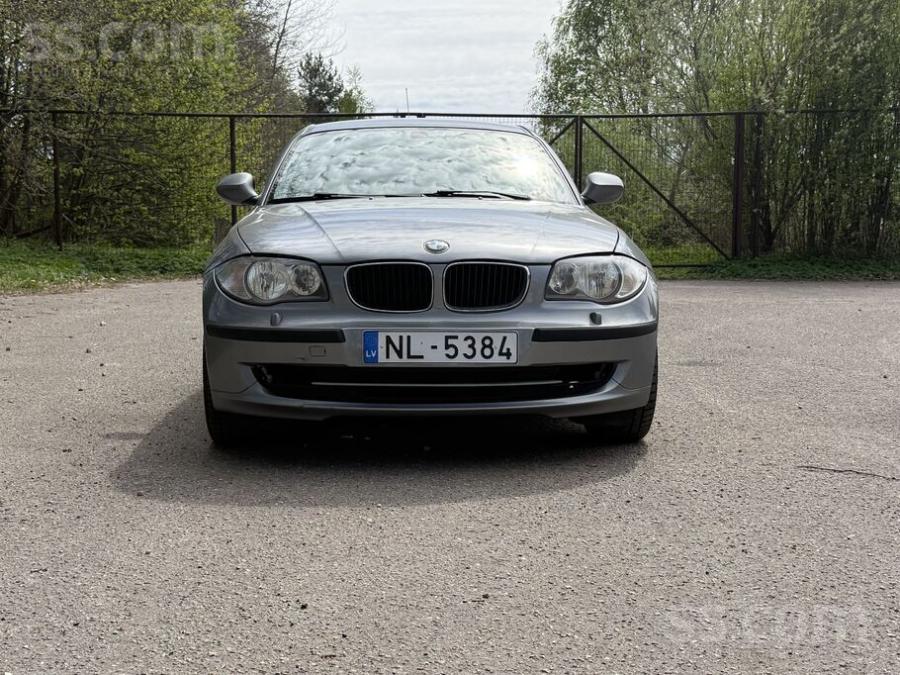 Pelēks BMW 118 2010 Rīga, ar dzinēja tilpumu 2.00 L un nobraukumu 239 tūkst. km par 3690 €, foto 3 vietnē AUTOMOTO.COM.LV