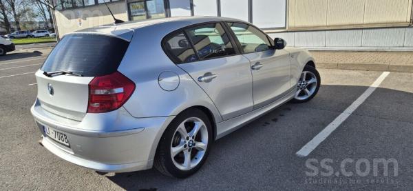 Pelēks BMW 118 2010 Rīga, ar dzinēja tilpumu 2.00 L un nobraukumu 225 tūkst. km par 4300 €, foto 2 vietnē AUTOMOTO.COM.LV