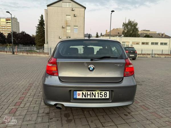Grey BMW 118 2010 in Marijampole, with an engine capacity of 2.00 L and mileage of 253 thousand km for 4350 €, photo 4 on AUTOMOTO.COM.LV