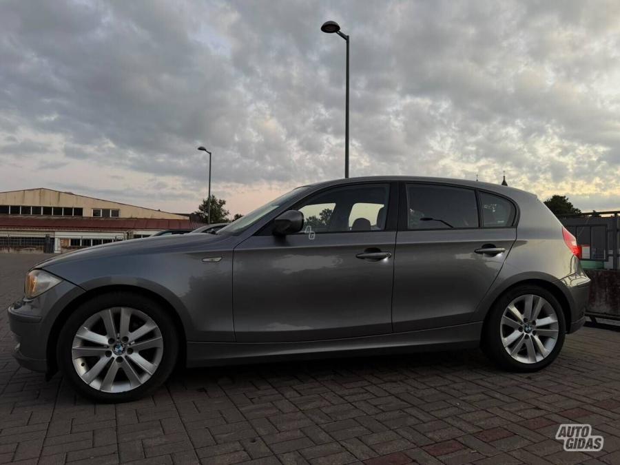 Grey BMW 118 2010 in Marijampole, with an engine capacity of 2.00 L and mileage of 253 thousand km for 4350 €, photo 5 on AUTOMOTO.COM.LV
