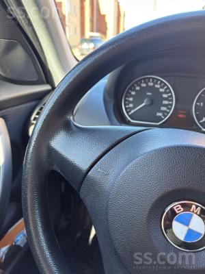 Grey BMW 118 2010 in Riga, with an engine capacity of 2.00 L and mileage of 235 thousand km for 3850 €, photo 5 on AUTOMOTO.COM.LV