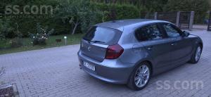 Pelēks BMW 118 2010 Rīga, ar dzinēja tilpumu 2.00 L un nobraukumu 326 tūkst. km par 3850 €, foto 4 vietnē AUTOMOTO.COM.LV