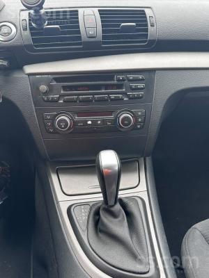Pelēks BMW 118 2010 Rīga, ar dzinēja tilpumu 2.00 L un nobraukumu 205 tūkst. km par 5200 €, foto 6 vietnē AUTOMOTO.COM.LV