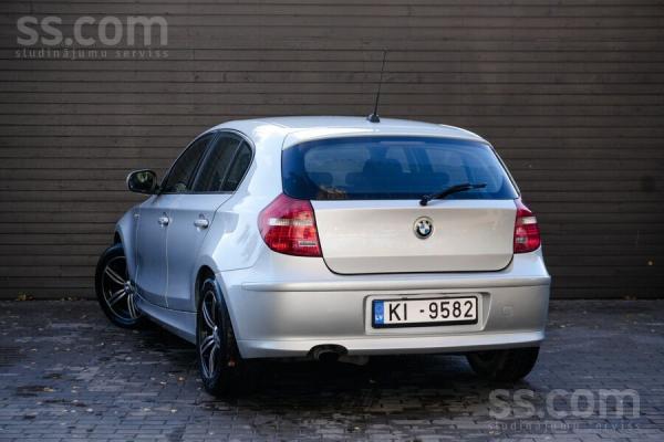 Grey BMW 118 2010 in Riga, with an engine capacity of 2.00 L and mileage of 228 thousand km for 4990 €, photo 5 on AUTOMOTO.COM.LV