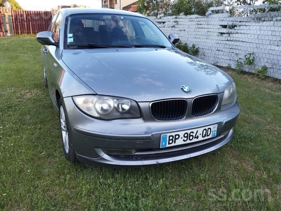 Pelēks BMW 118 2011 Bauska, ar dzinēja tilpumu 2.00 L un nobraukumu 288 tūkst. km par 2650 €, foto 7 vietnē AUTOMOTO.COM.LV