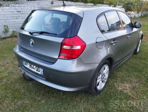 Pelēks BMW 118 2011 Bauska, ar dzinēja tilpumu 2.00 L un nobraukumu 288 tūkst. km par 2650 €, foto 9 vietnē AUTOMOTO.COM.LV
