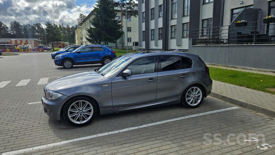Grey BMW 118 2011 in Riga, with an engine capacity of 2.00 L and mileage of 186 thousand km for 6400 €, photo 8 on AUTOMOTO.COM.LV
