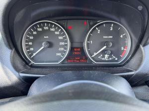 Grey BMW 118 2011 in Radviliskis, with an engine capacity of 2.00 L and mileage of 361 thousand km for 3700 €, photo 8 on AUTOMOTO.COM.LV