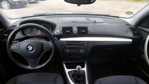 Grey BMW 118 2011 in Utena, with an engine capacity of 2.00 L and mileage of 294 thousand km for 3300 €, photo 13 on AUTOMOTO.COM.LV