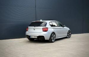 Pelēks BMW 118 2011 Rīga, ar dzinēja tilpumu 1.60 L un nobraukumu 181 tūkst. km par 5550 €, foto 7 vietnē AUTOMOTO.COM.LV