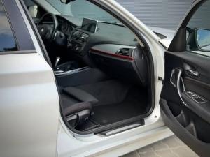 Pelēks BMW 118 2011 Rīga, ar dzinēja tilpumu 1.60 L un nobraukumu 181 tūkst. km par 5550 €, foto 21 vietnē AUTOMOTO.COM.LV