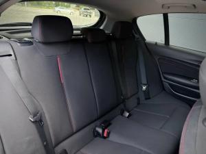 Pelēks BMW 118 2011 Rīga, ar dzinēja tilpumu 1.60 L un nobraukumu 181 tūkst. km par 5550 €, foto 25 vietnē AUTOMOTO.COM.LV