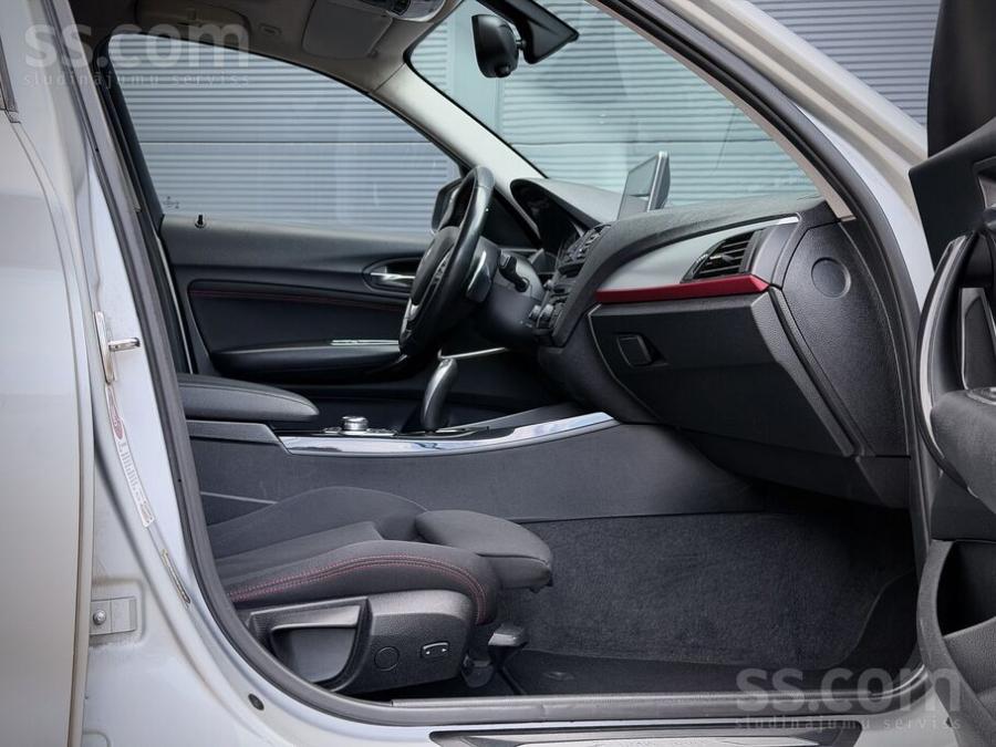 Pelēks BMW 118 2011 Rīga, ar dzinēja tilpumu 1.60 L un nobraukumu 0 tūkst. km par 5550 €, foto 22 vietnē AUTOMOTO.COM.LV