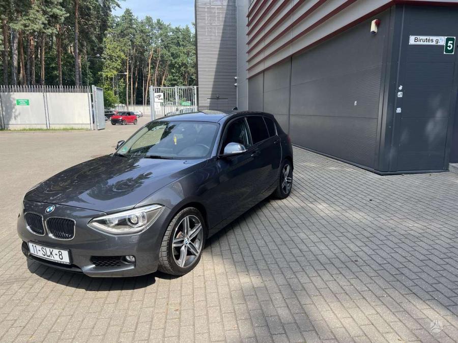 Pelēks BMW 118 2011 Alīta, ar dzinēja tilpumu 2.00 L un nobraukumu 270 tūkst. km par 7250 €, foto 1 vietnē AUTOMOTO.COM.LV