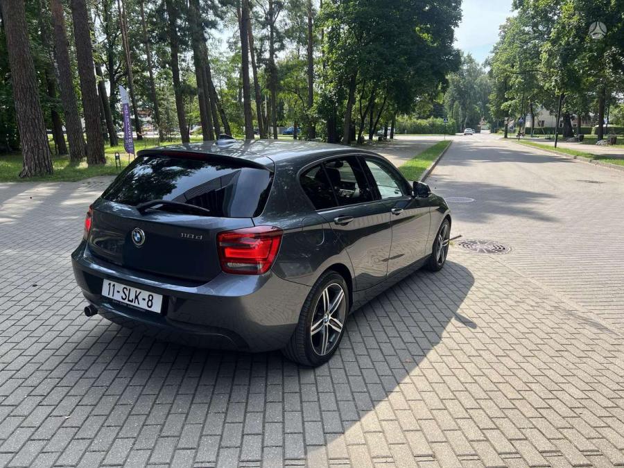 Pelēks BMW 118 2011 Alīta, ar dzinēja tilpumu 2.00 L un nobraukumu 270 tūkst. km par 7250 €, foto 6 vietnē AUTOMOTO.COM.LV